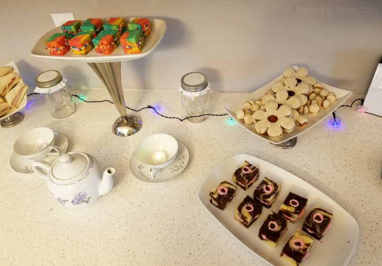 Easy Tea Party Food: Cute sandwiches, fancy cakes, and store bought ...